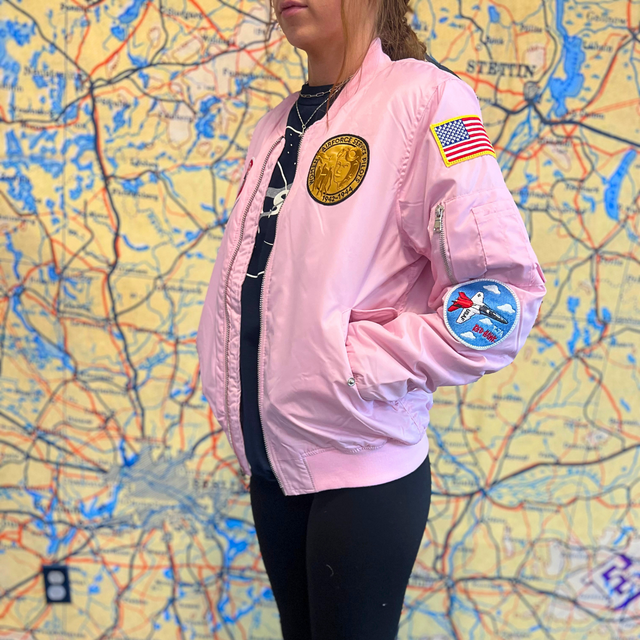 Air Zoo Aerospace & Science Experience Gift Store